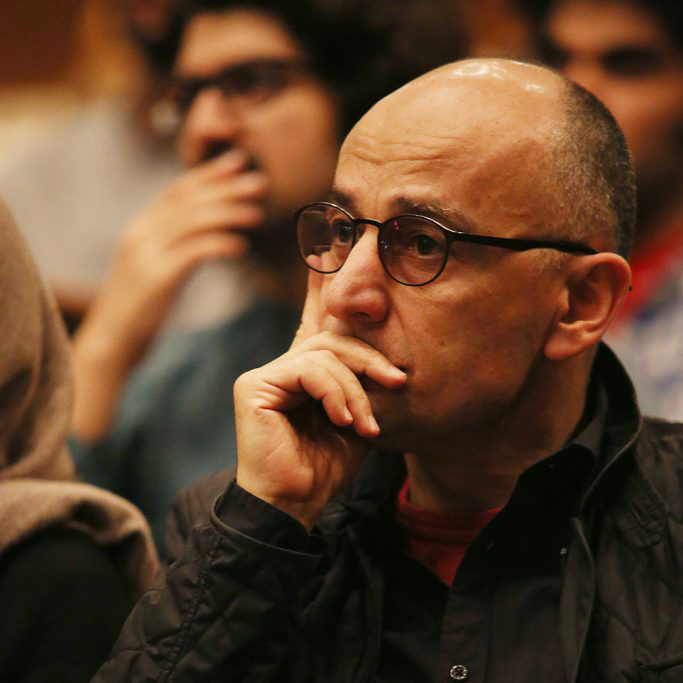 سایت نشریه‌ی علمی هنری نقد عکس چشمک – نشریه‌ی چشمک